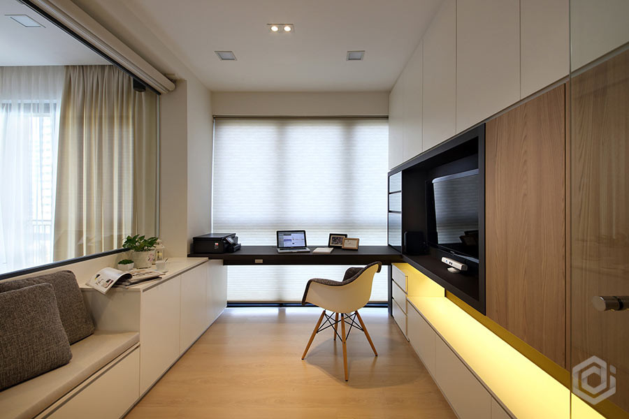 7 Ideas to Maximise the Space in Front of the Window | Renovation Singapore