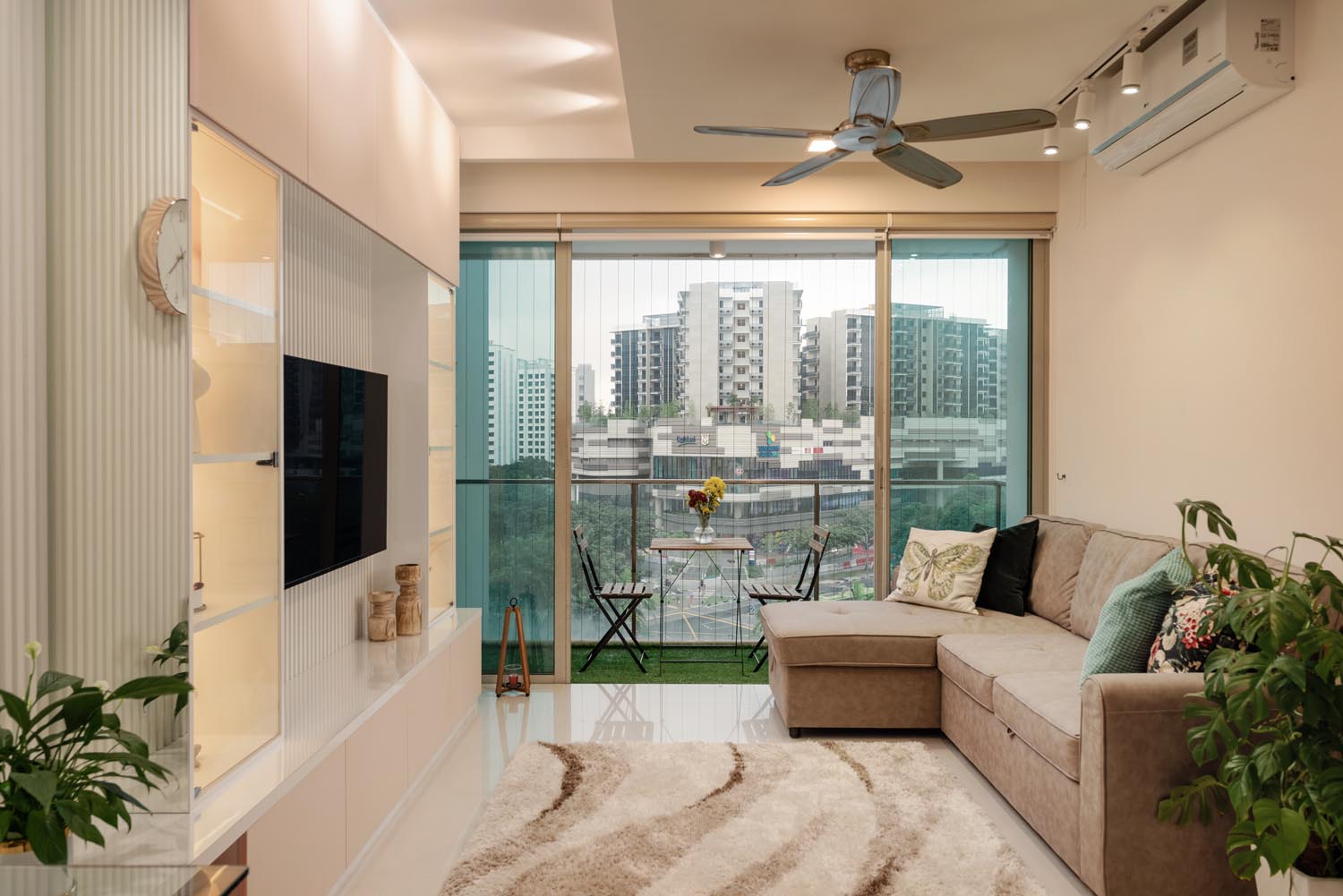 The Quartz @ Compassvale Bow